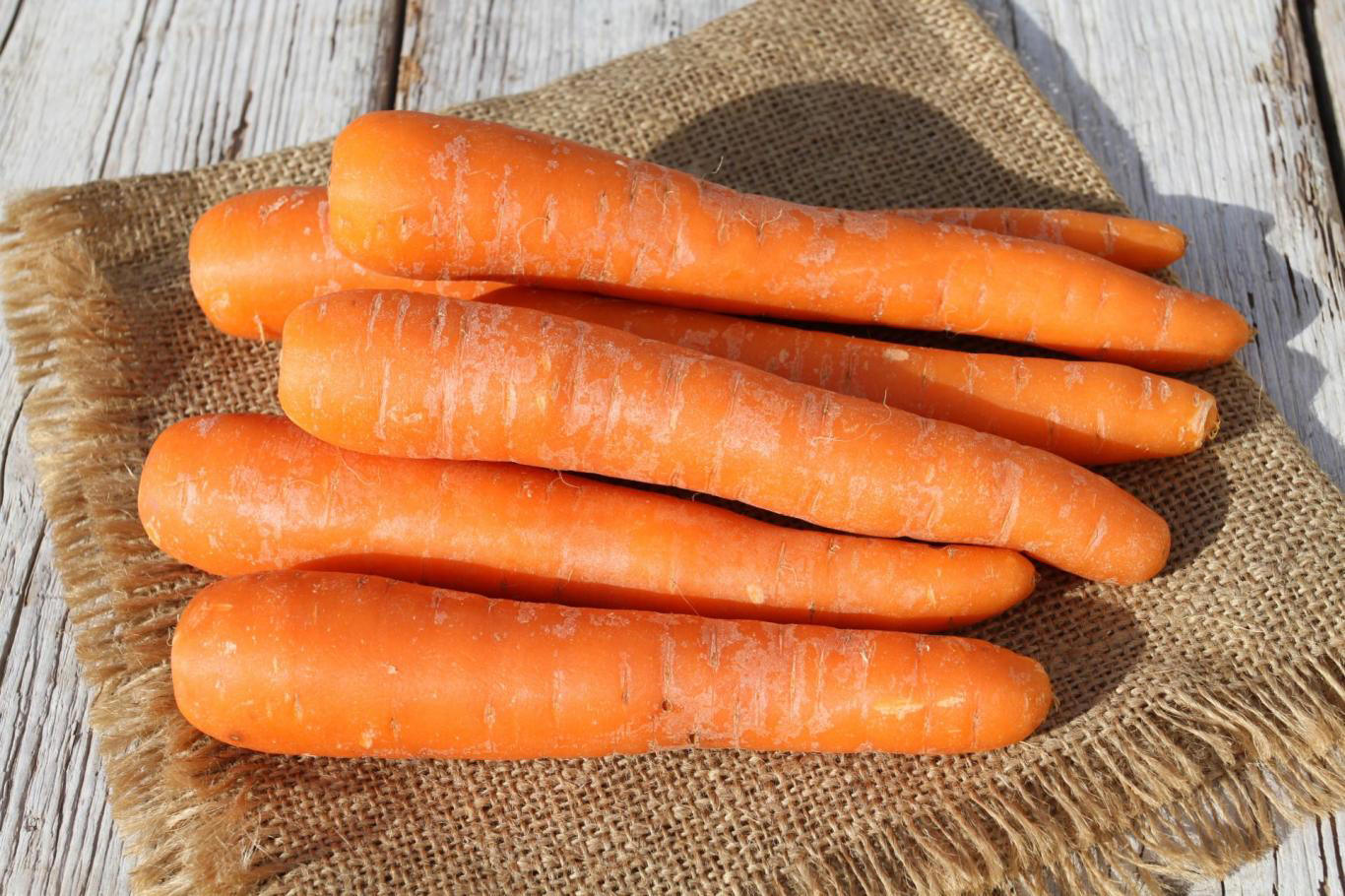 Des carottes un peu molles dans le frigo ? Voici l’astuce ultra simple ... Des carottes un peu molles dans le frigo ? Voici l’astuce ultra simple ...