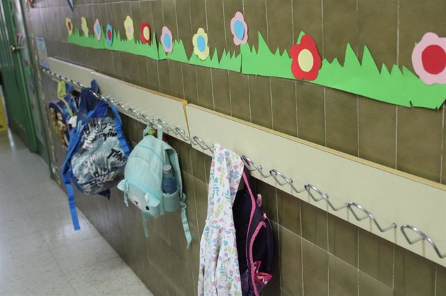 Plataforma por la Escuela Pública pide "más recursos, más ...