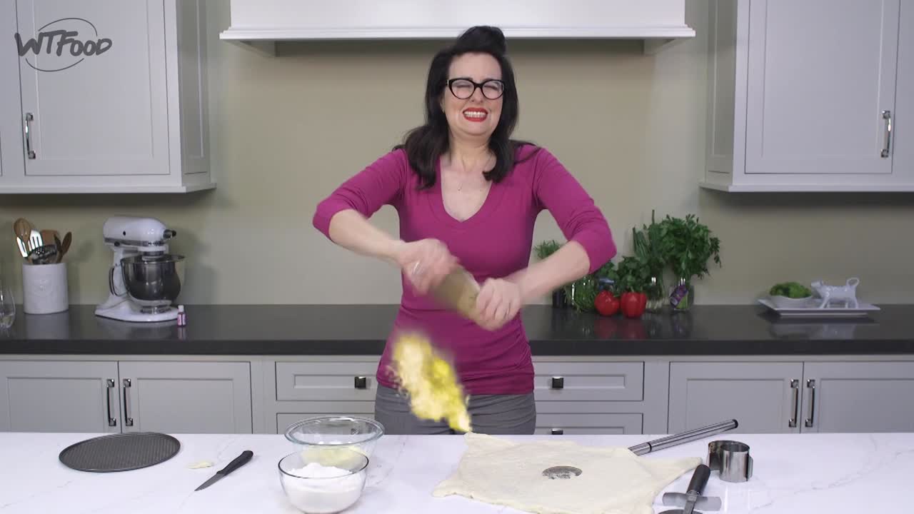 Homer Simpson-Style Spicy Italian Pink Donut Pizza! | WIP?