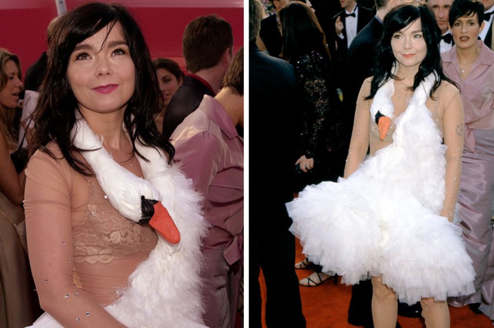 Legendäre Outfits: Sie schoss den Vogel ab: Björk zeigte sich bei den ...