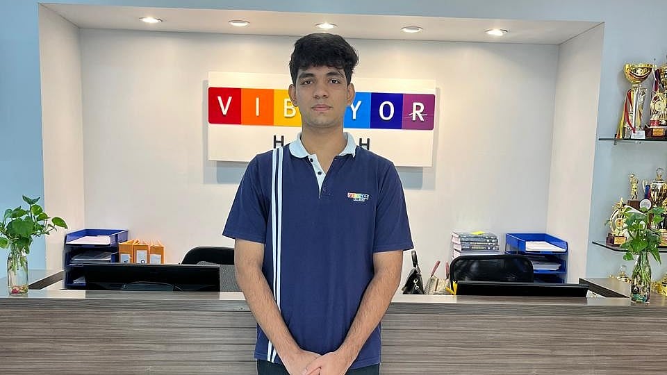 Mumbai: VIBGYOR High School’s Aditya Kumar Jha Earns Global Recognition For NAFLD Research