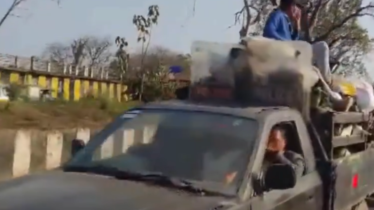 Watch: Meitei Group 'Arambai Tengol' Lays Down Arms After Manipur ...