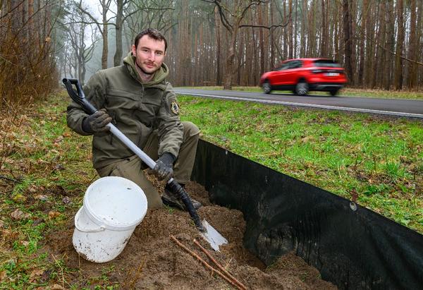 What is the sound barrier, and how is it broken?
