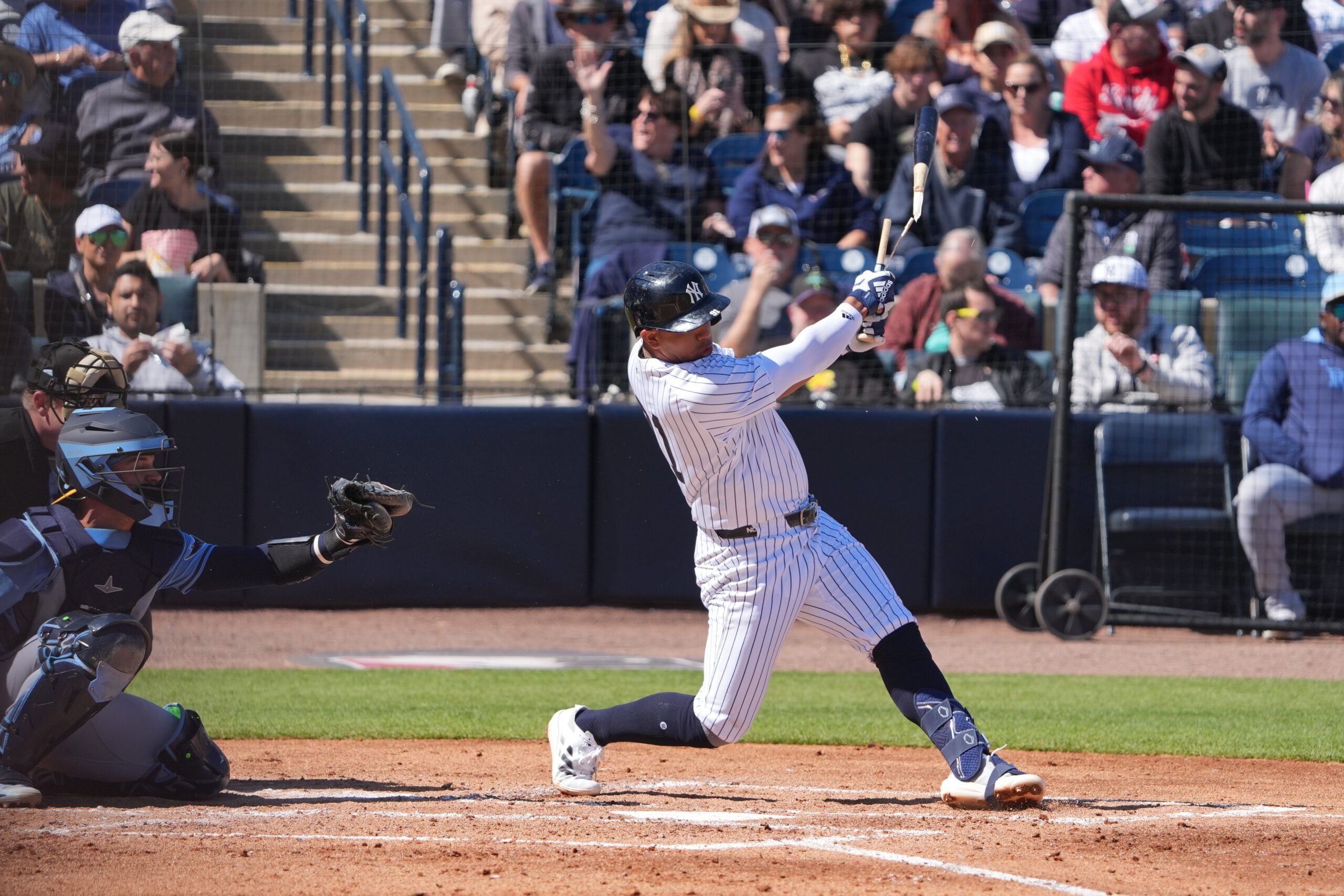 Yankees’ third base position battle taking an interesting turn
