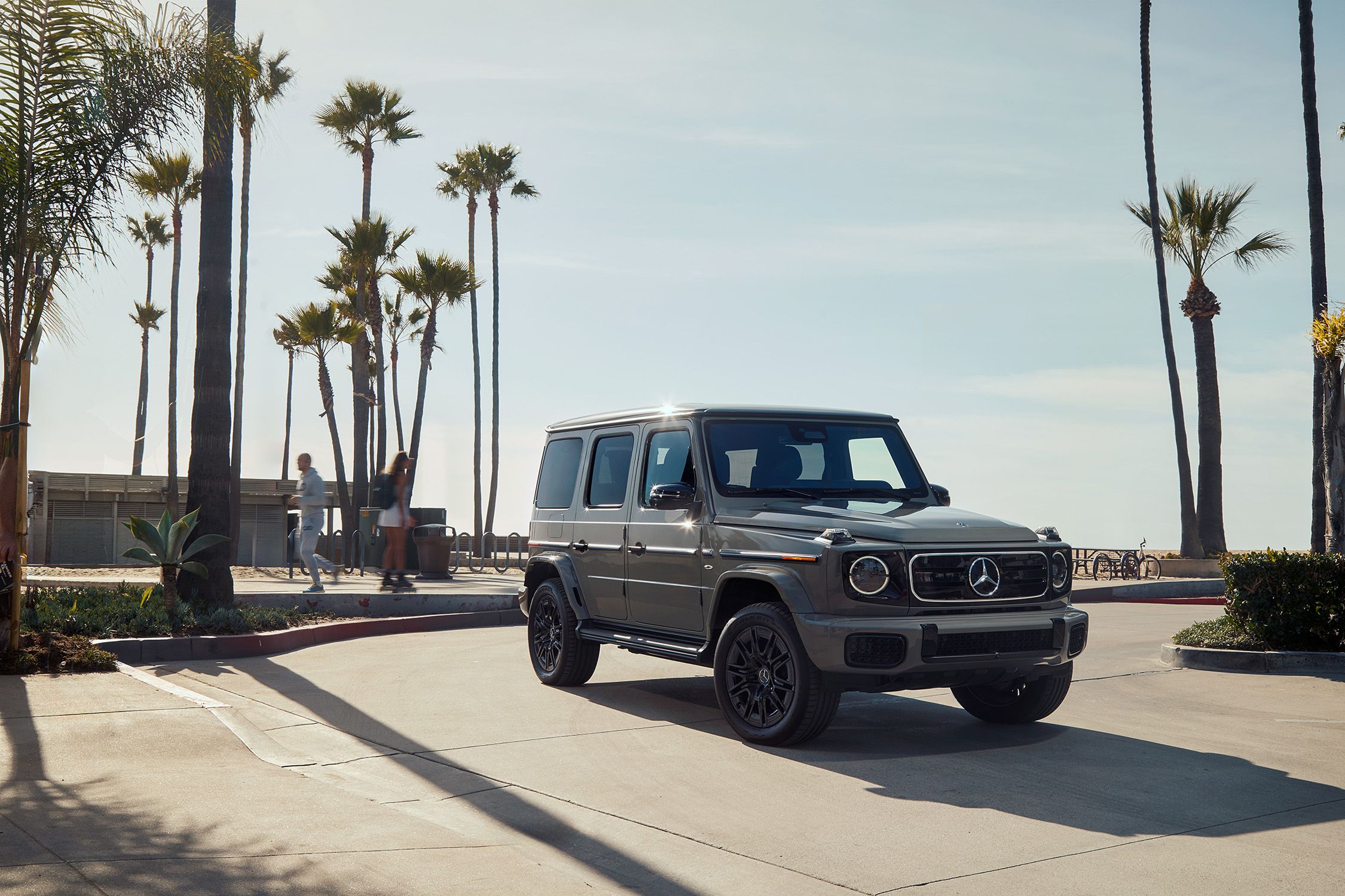 View Exterior Photos of the 2025 Mercedes-Benz G580