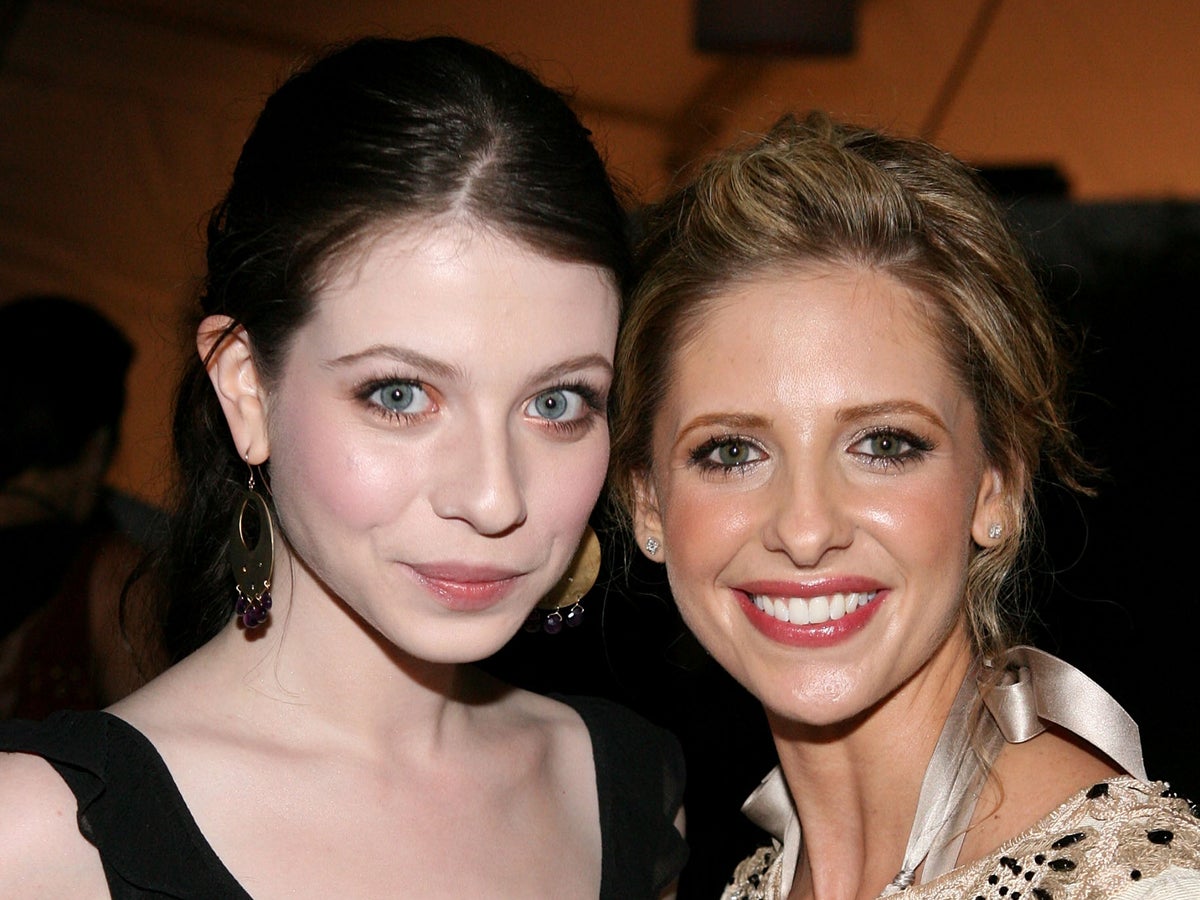 Michelle Trachtenberg death updates: Sarah Michelle Gellar pays tribute ...