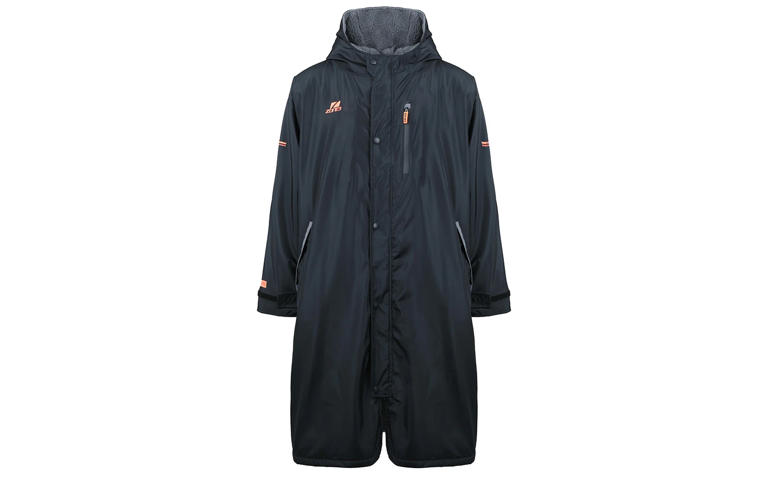 Best changing robes: Waterproof robes for outdoor sports and swimming