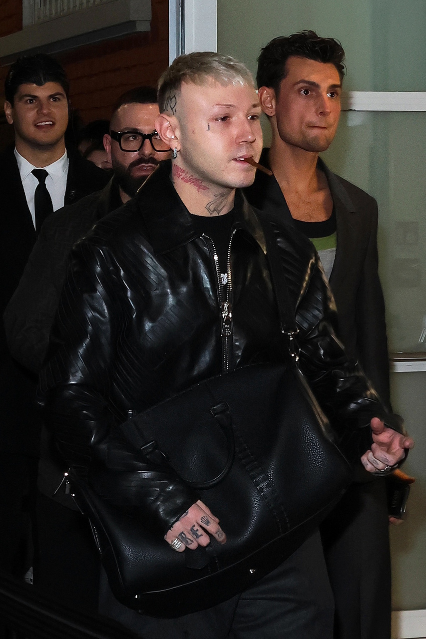 Milano Fashion Week, le pagelle dell'evento di Fendi: Bianca Balti ...