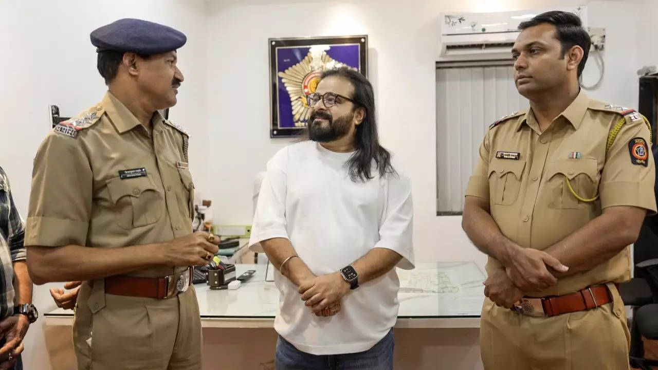 Pritam Chakraborty thanks Mumbai Police for solving Rs 40 lakh theft ...