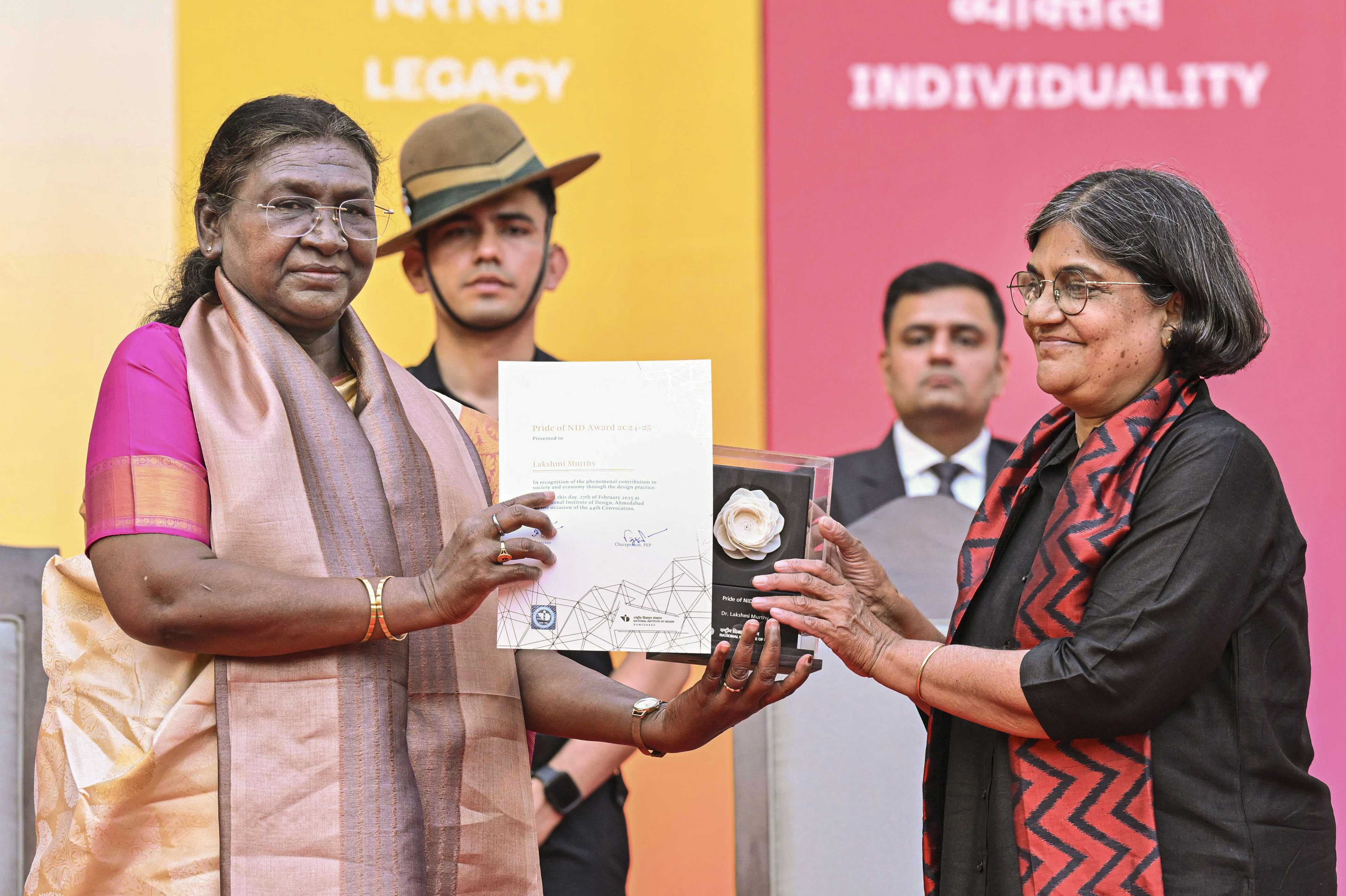 Designs form bridge between tradition and modernity: President Murmu at ...