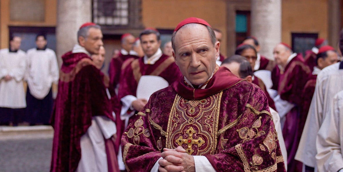 Dónde ver 'Cónclave', la película de intriga de Ralph Fiennes que ...