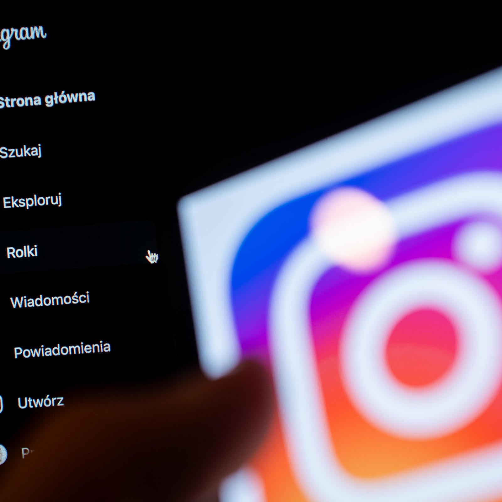 Meta apologizes for error that exposed Instagram users to violent content