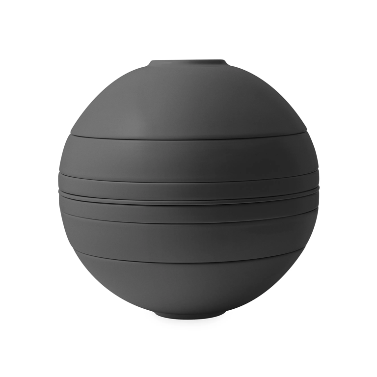 This Genius Stack Goes From Decor to Plate Set, and Back — And It's on Sale at Saks