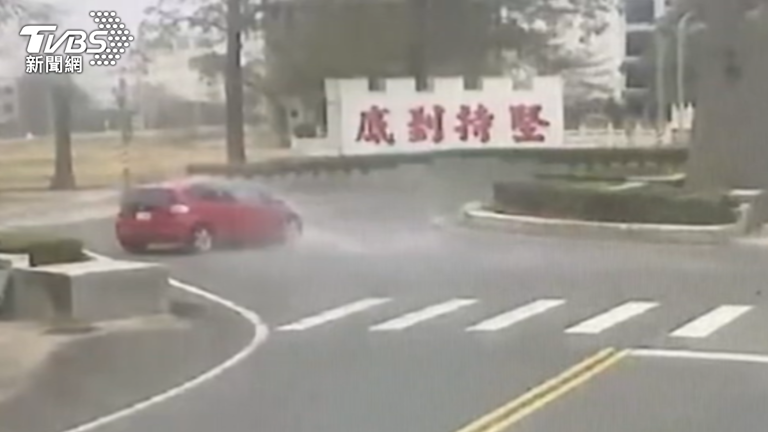 Tayyareci Fethi Bey isminin verildiği Fethiye'de anıldı