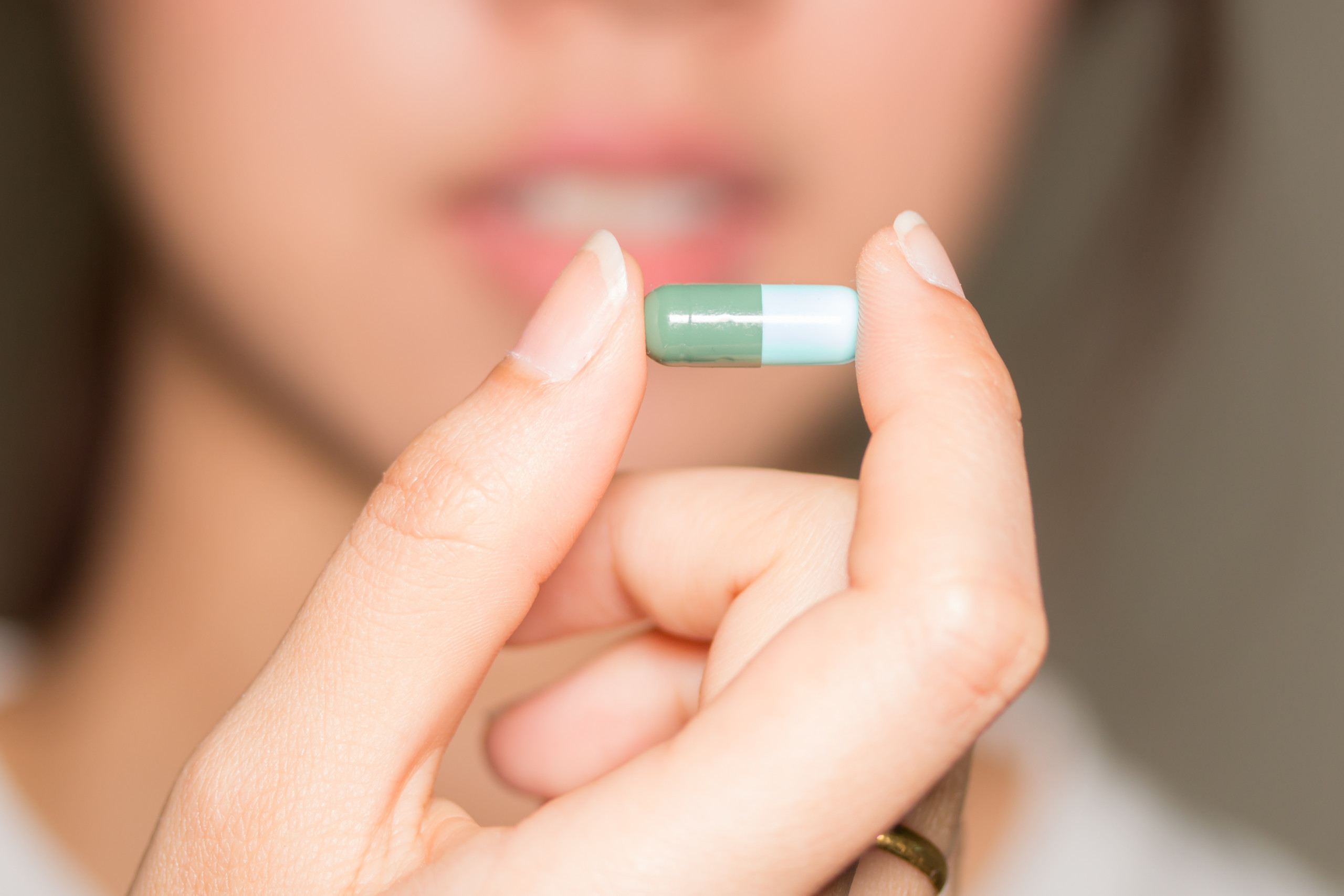 Los errores que nunca debes cometer si tomas medicamentos