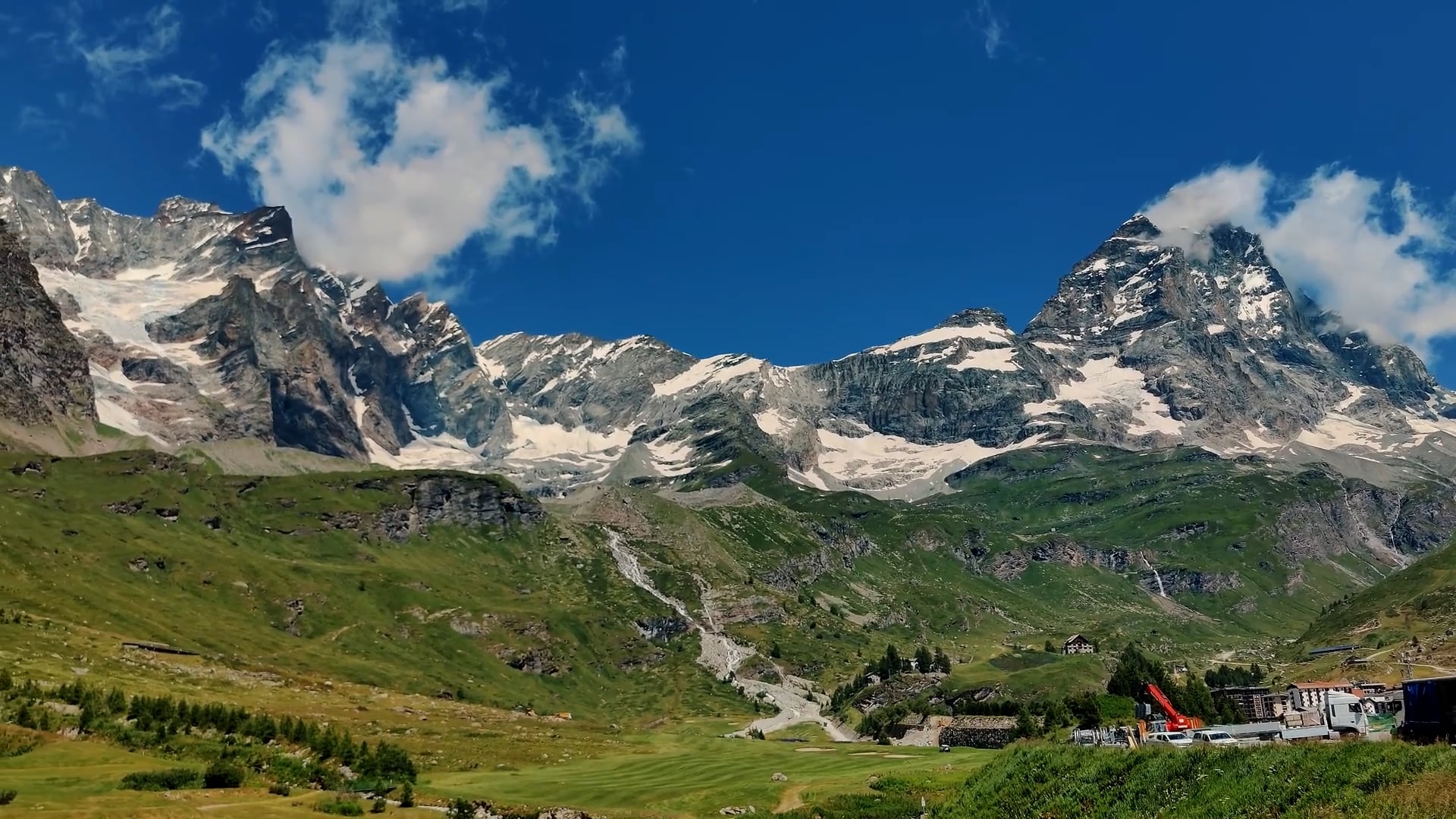 La Vallée d’Aoste vue par drone : découverte de la beauté et du patrimoine des montagnes