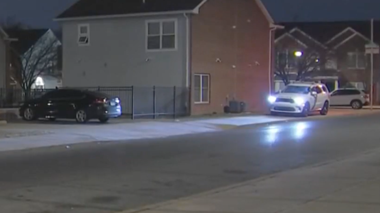 Uber driver shot during carjacking in North Philadelphia