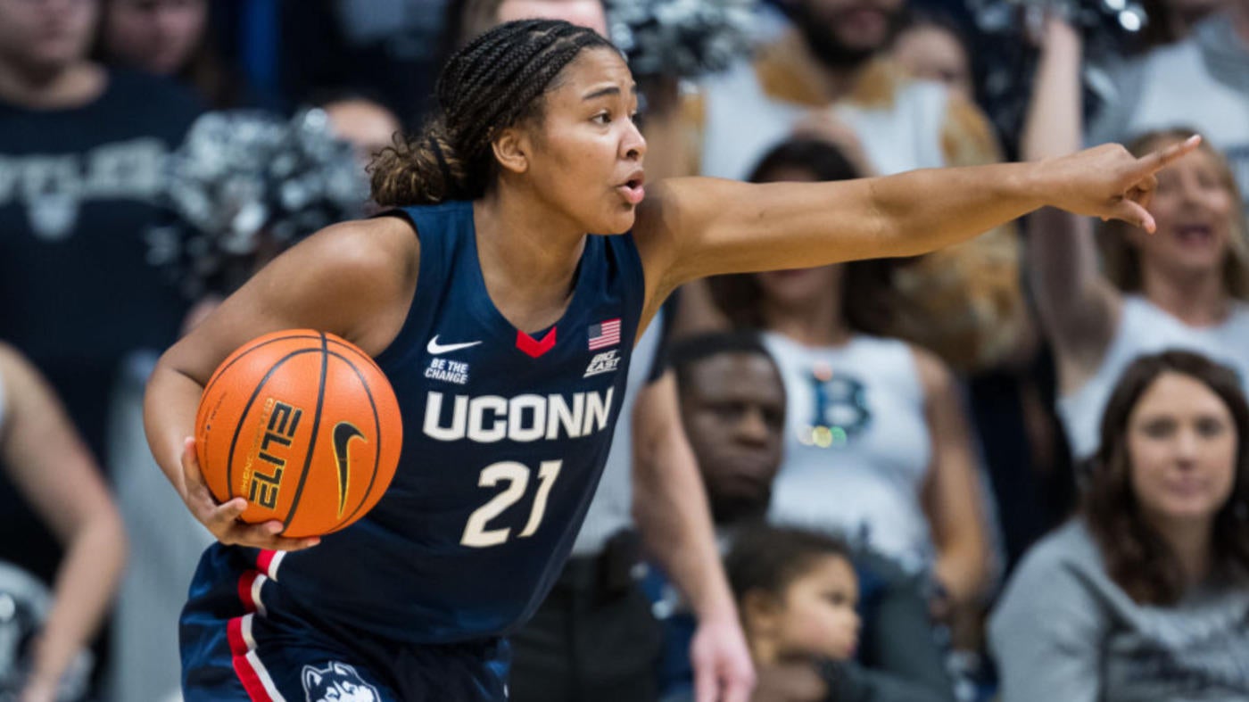 UConn women's basketball buy or sell: Is Sarah Strong Freshman of the ...