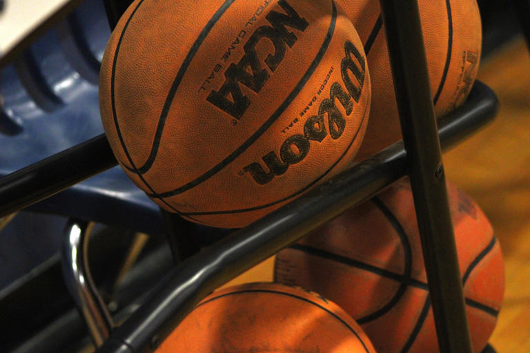Jacksonville basketball star, former JU pair named in gambling ring