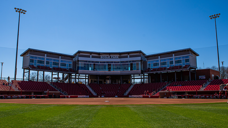 Razorbacks return to Bogle Park for Wooo Pig Classic