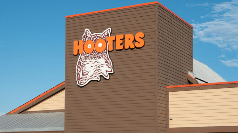 Hooters Reportedly Nearing Bankruptcy And The Reason Why Couldn't Be ...