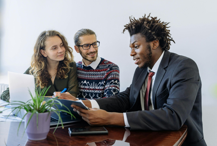 10 Lessons The World S Wealthiest Families Live By