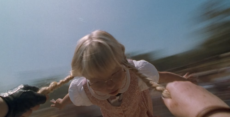 A Behind-The-Scenes Look At How The Iconic Pigtail Scene In "Matilda ...