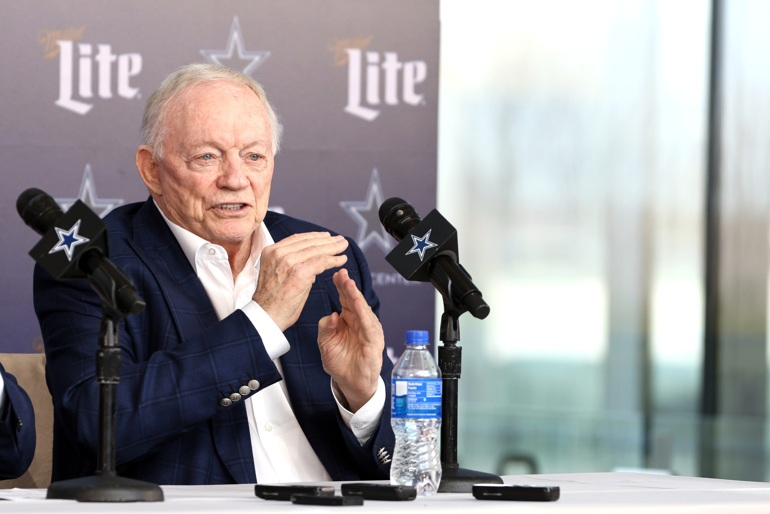 NFLPA team report card reveals a lot about the Dallas Cowboys