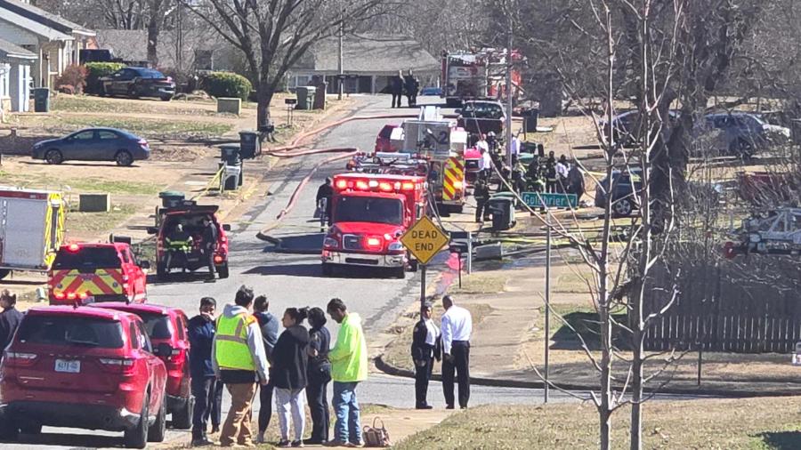 Woman and child dead in house fire; homicide suspected