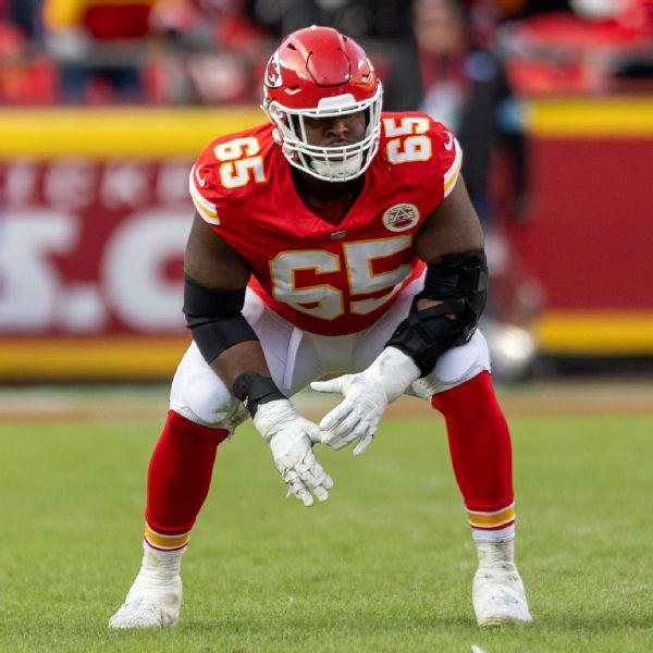 Sources: Chiefs, guard Trey Smith agree to 4-year, $94M deal