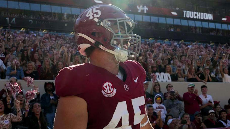 Alabama TE Robbie Ouzts Isn't Afraid to 'Get His Hands Dirty' for ...