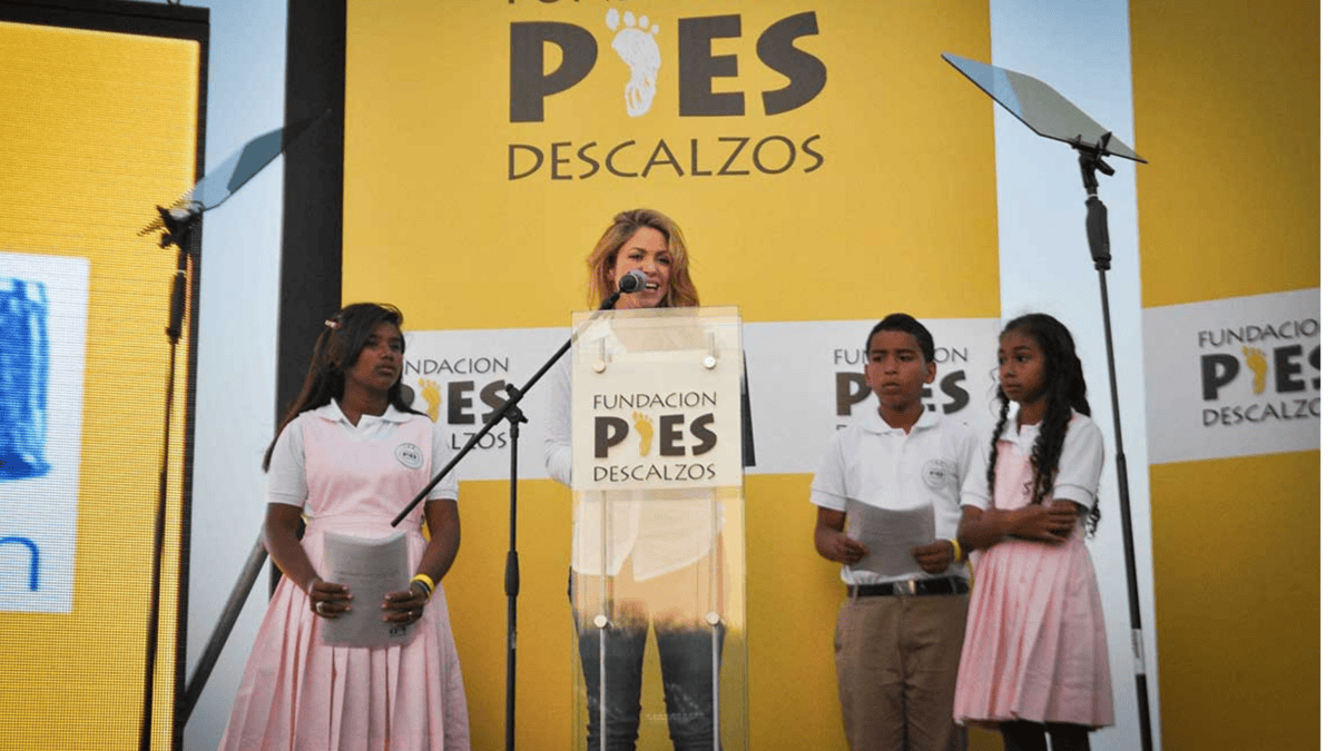 Shakira abrió otra escuela con su fundación "Pies Descalzos"
