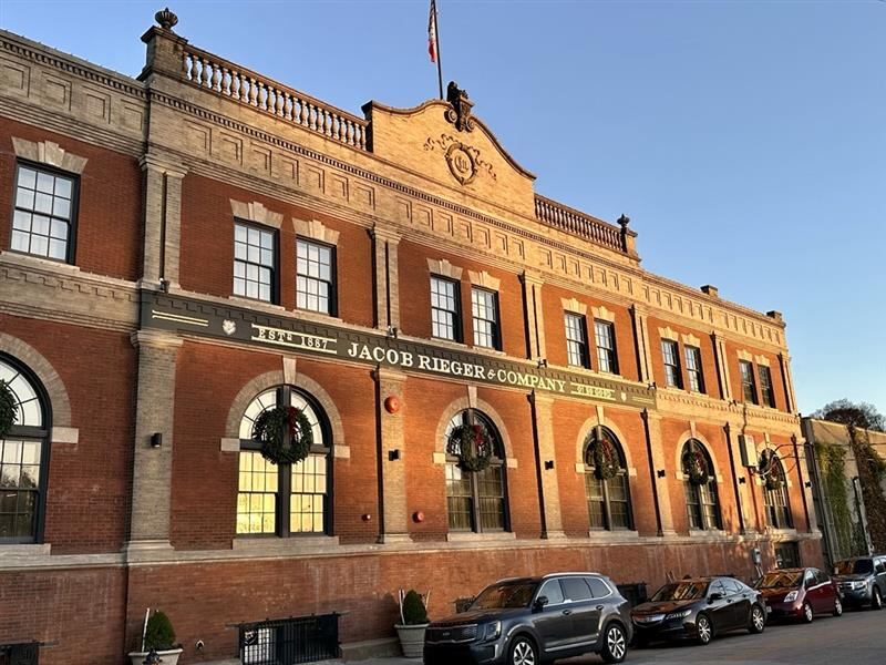 Kansas City landmark plans pop-up bar for Big 12, March Madness fans