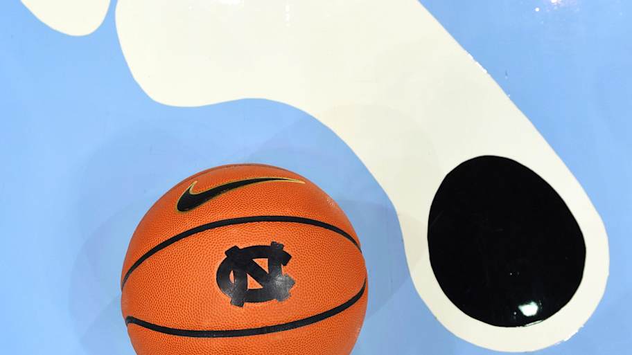 Potential UNC Basketball Target Scores 43 in Playoff Game