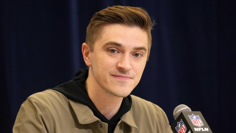 Jaguars predicted to land 6'5, 26-TD phenom as first draft pick of Liam ...