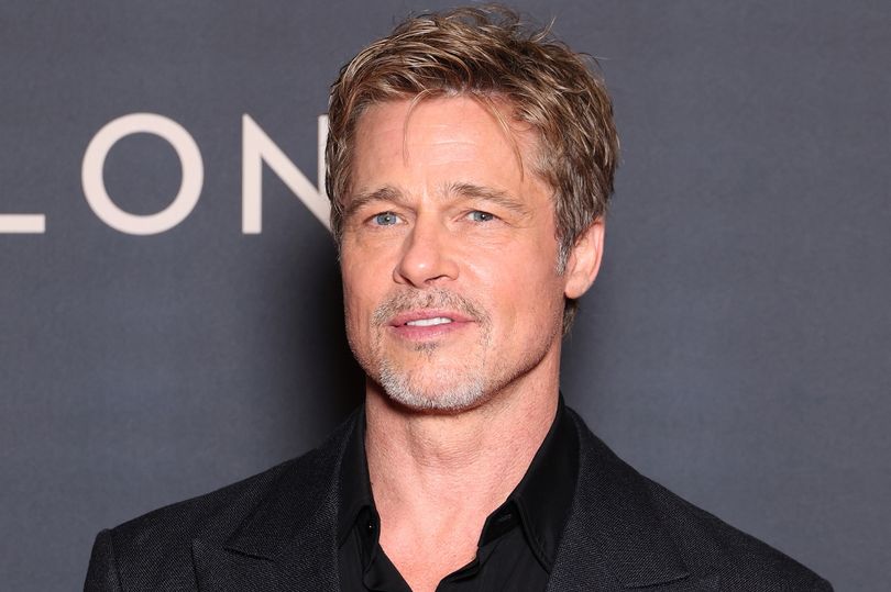 Brad Pitt fans gutted he turned down starring role in huge Keanu Reeves ...