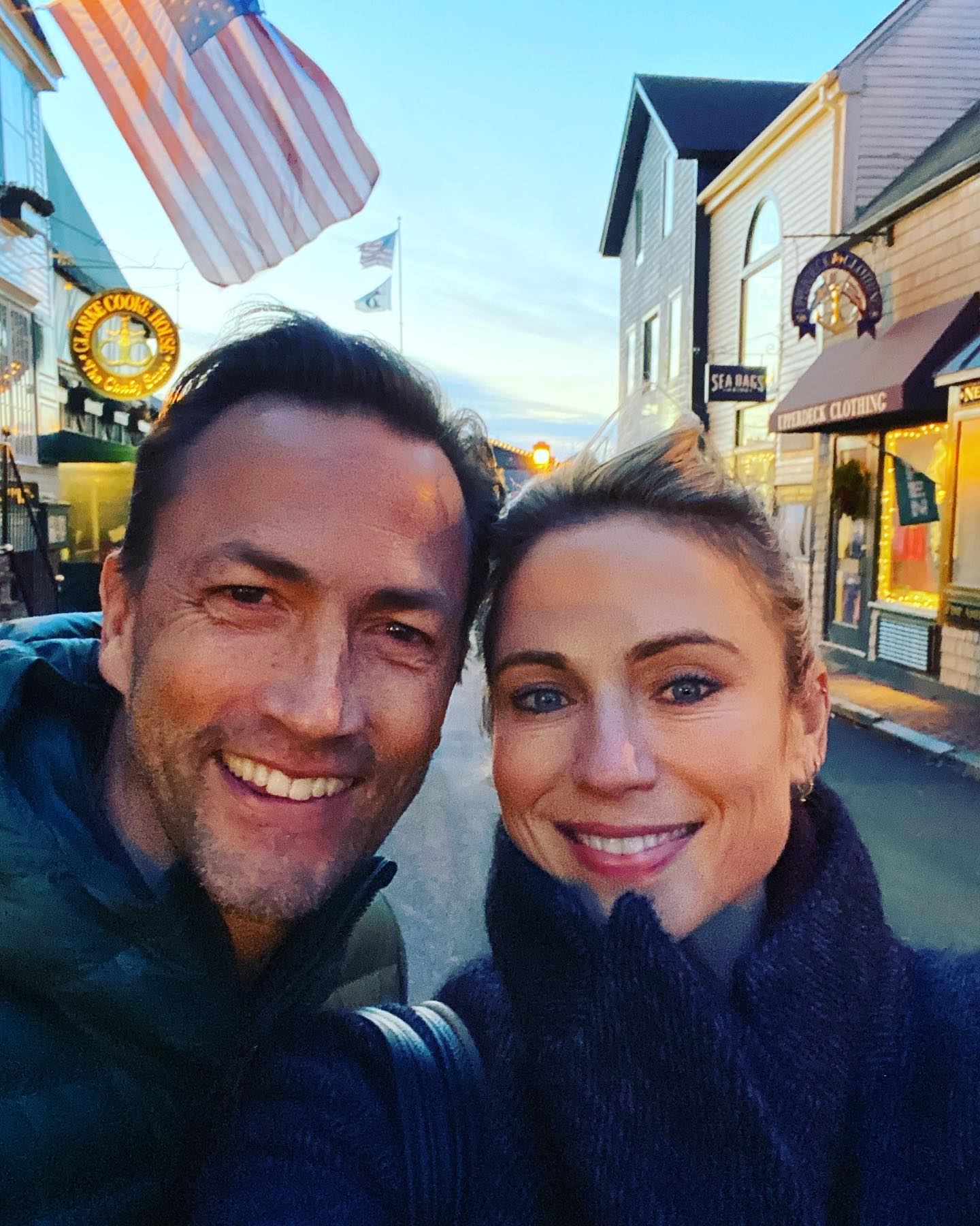 Andrew Shue, Marilee Fiebig move in together after divorces from Amy ...