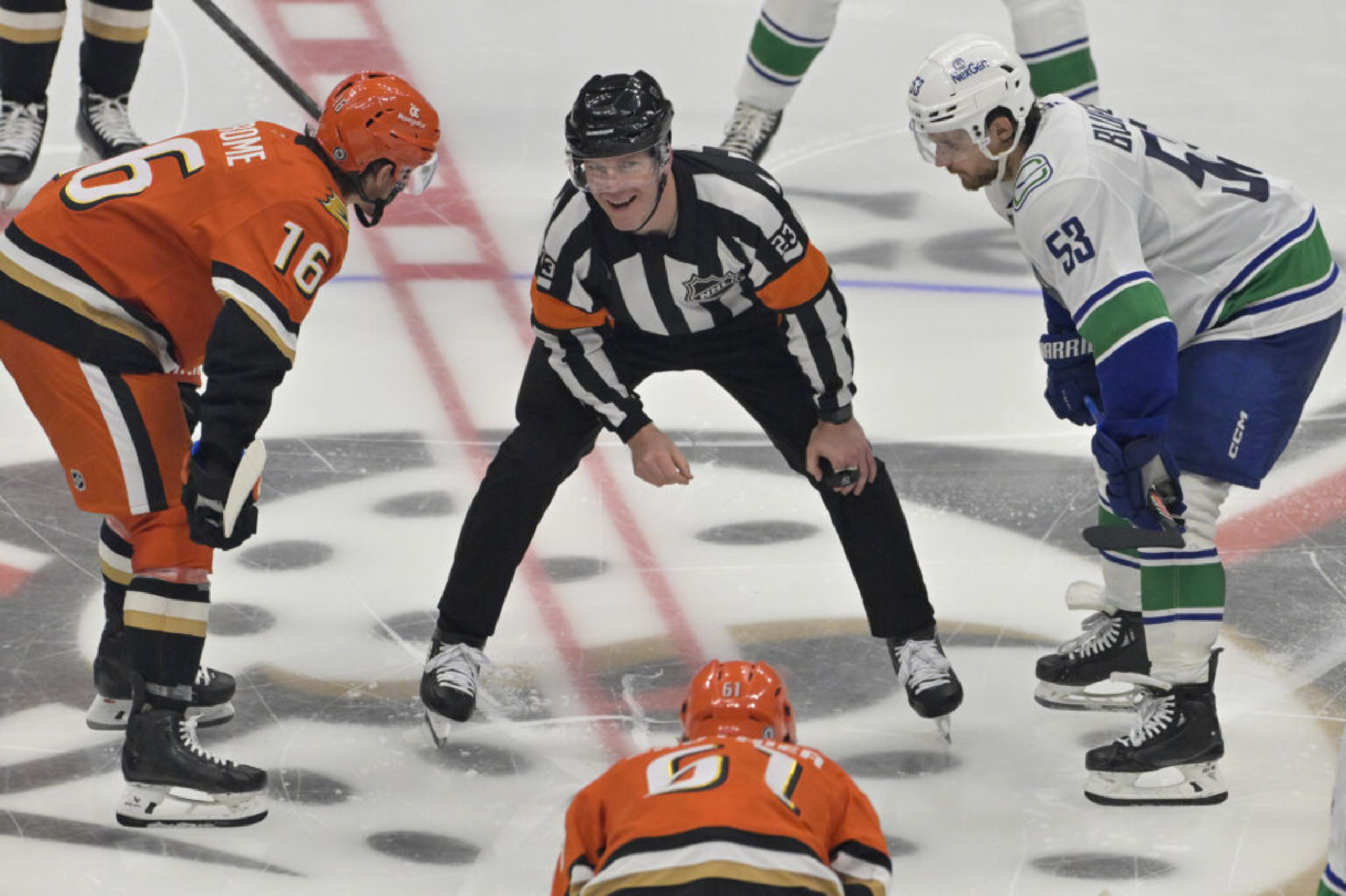 NHL Predictions: February 27 Vancouver Canucks vs Anaheim Ducks