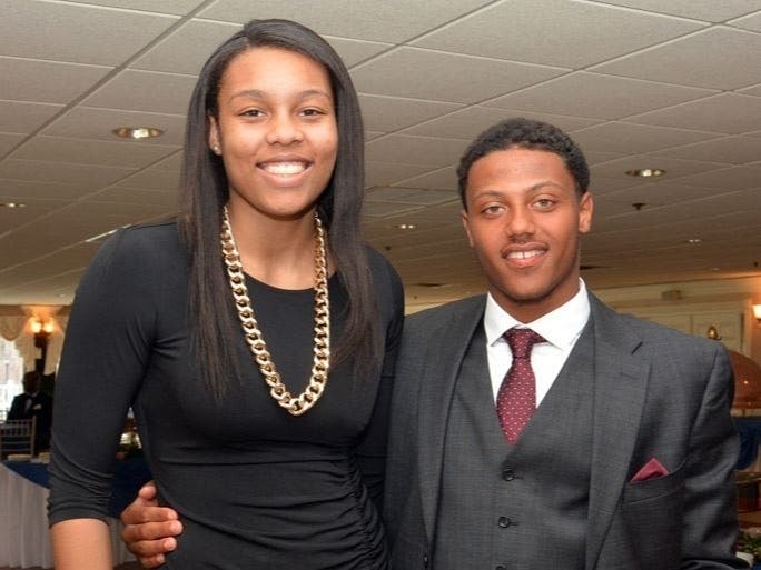 Middletown High School Football Star Returning To Coach Program