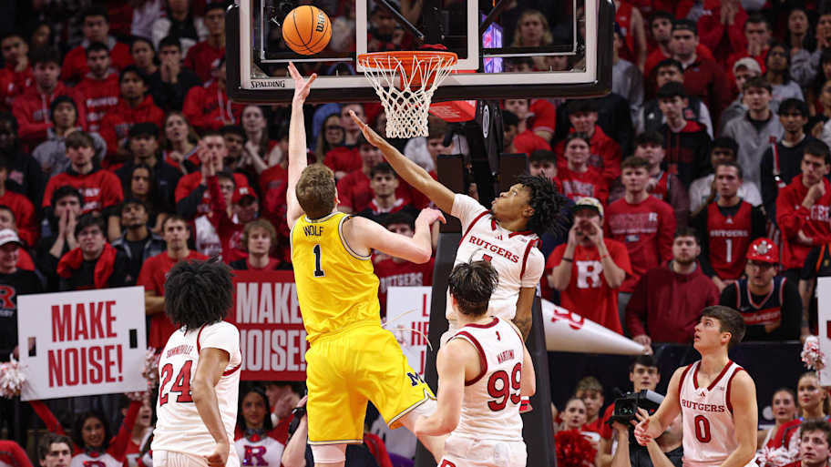 Michigan State takes over first place, Wolverines still have a path to ...