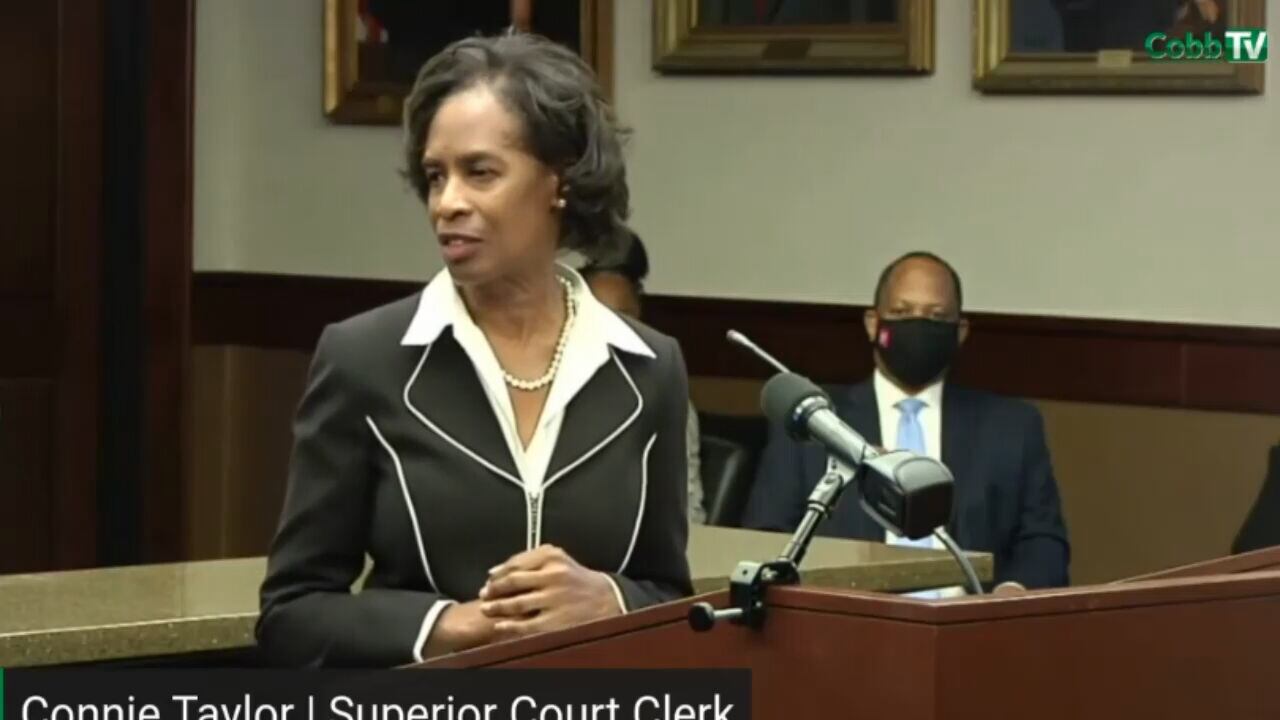 Cobb Superior Court clerk repaying $84K in passport fees