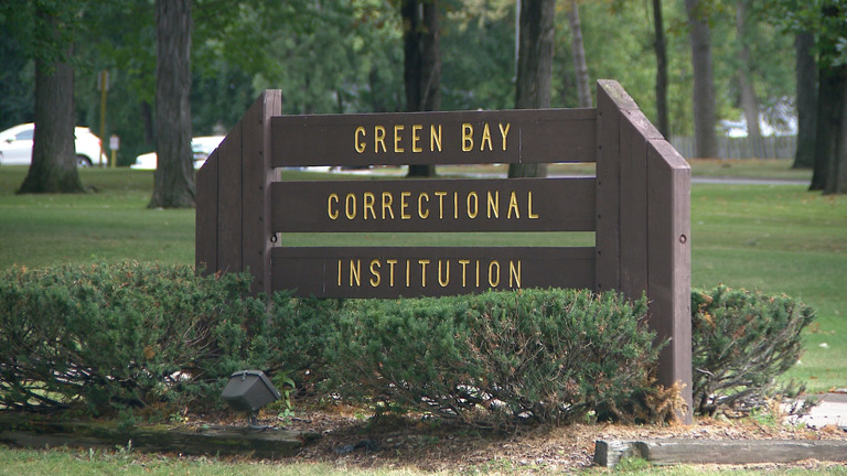 De Pere lawmaker will introduce bill codifying official closure date ...