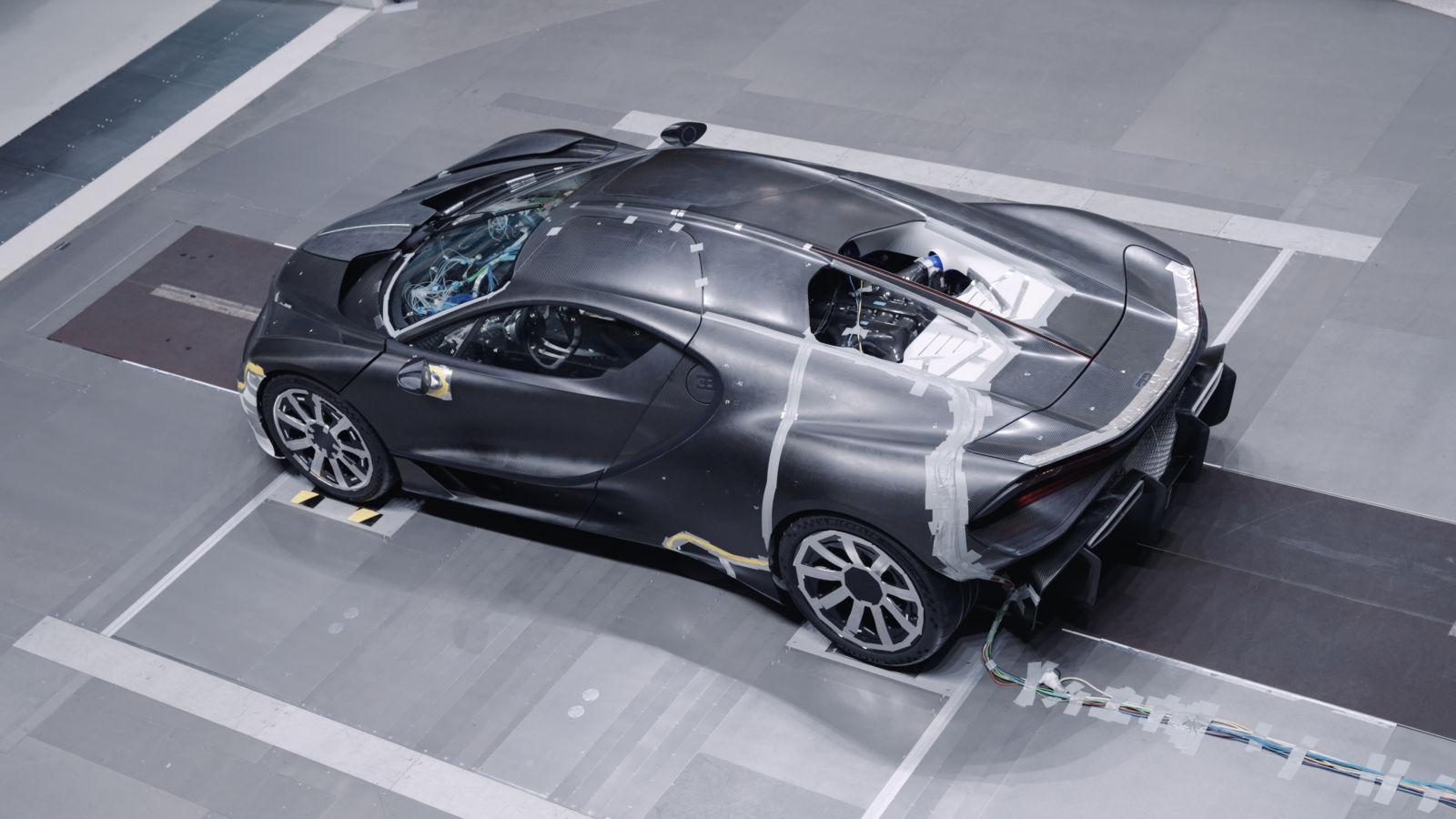 Mastering a new era of aerodynamics with the Bugatti Tourbillon [Photo ...