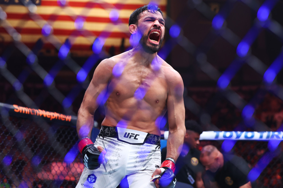 UFC Cuts Fighter Despite Winning Record Leaving Fans Confused