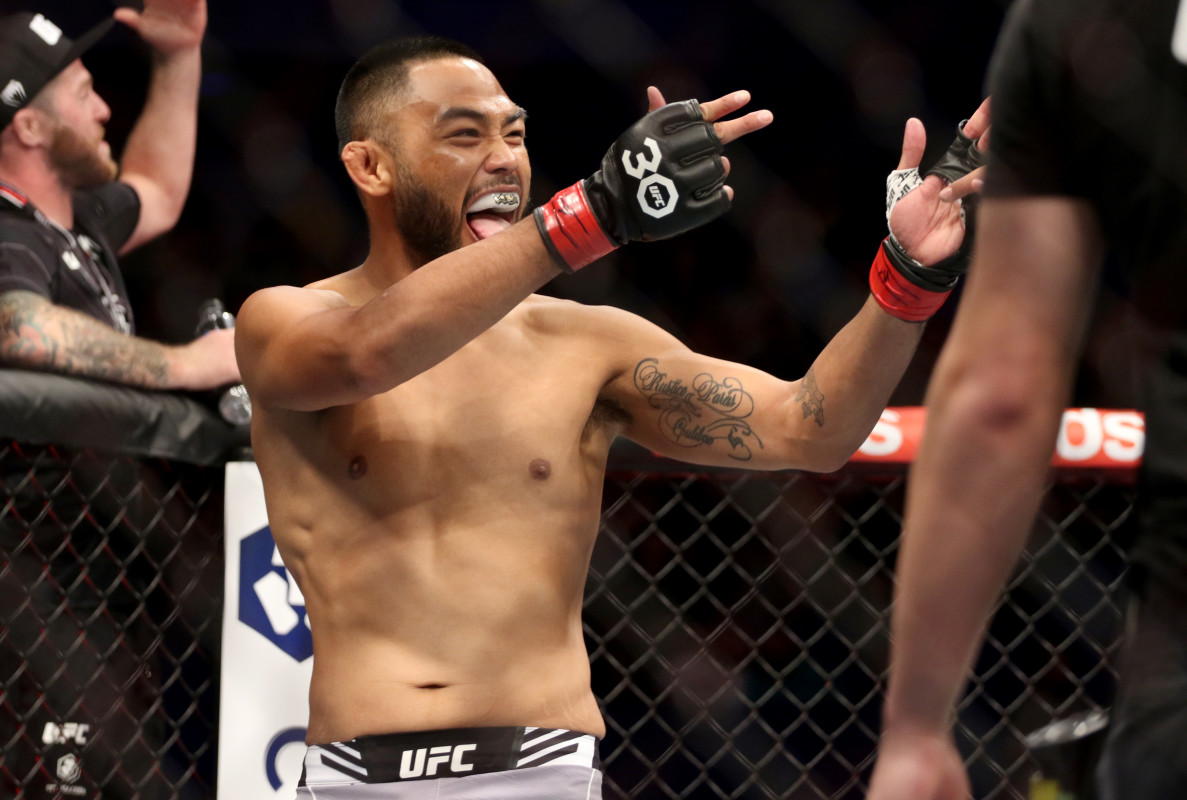 Fan-Favorite Filipino Featherweight Departs UFC After Surprising Decision