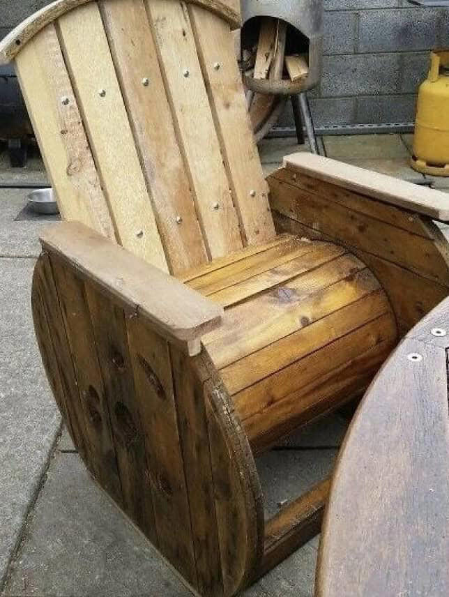 45 Brilliant Reused And Recycled Art Projects That Cleverly Avoid Waste