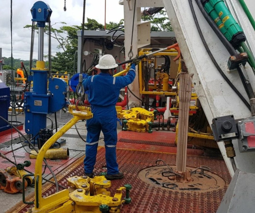 Ecuador cederá a un consorcio chino-canadiense el campo Sacha para ...