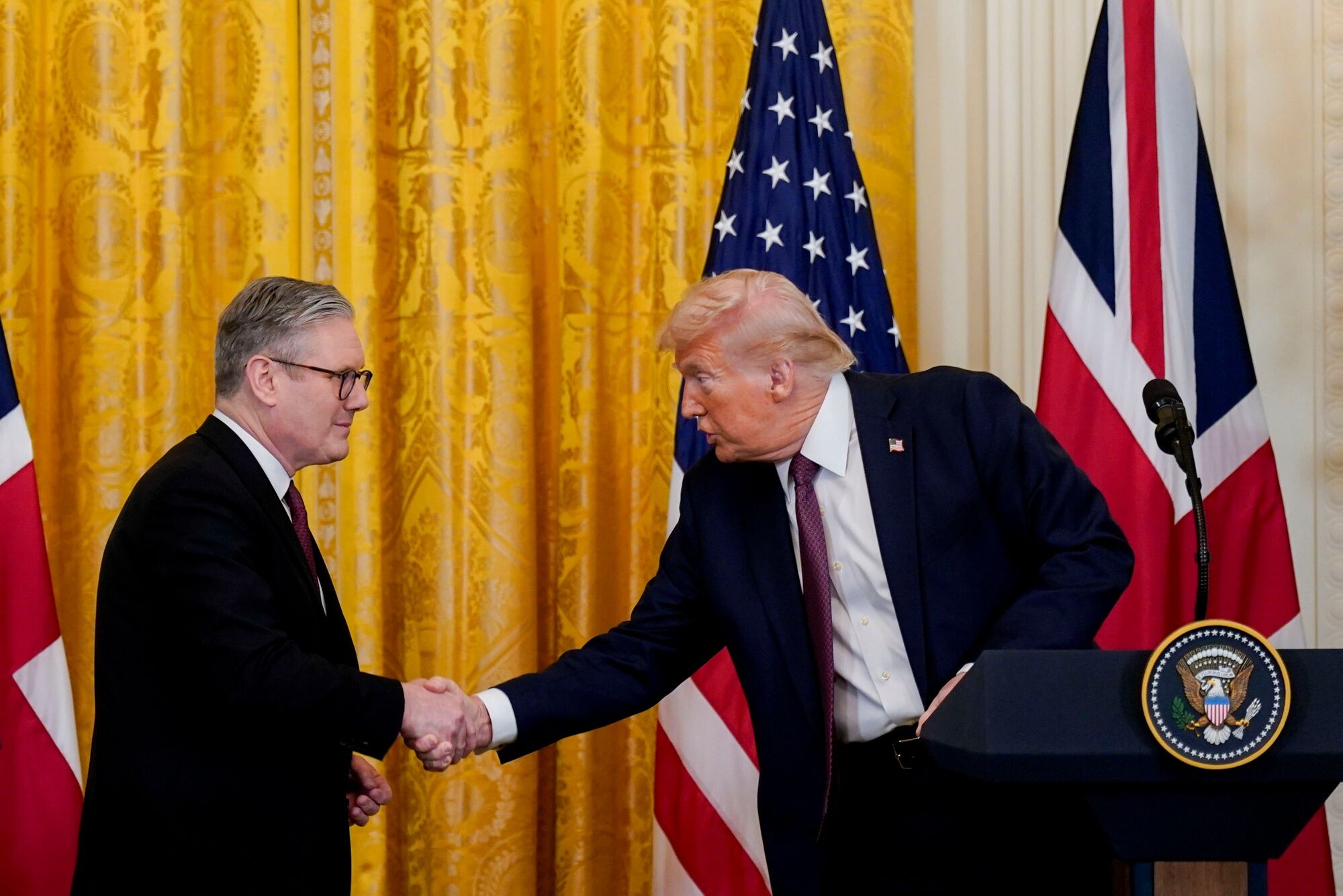 Trump Backs US-UK Trade Talks After Meeting With Starmer