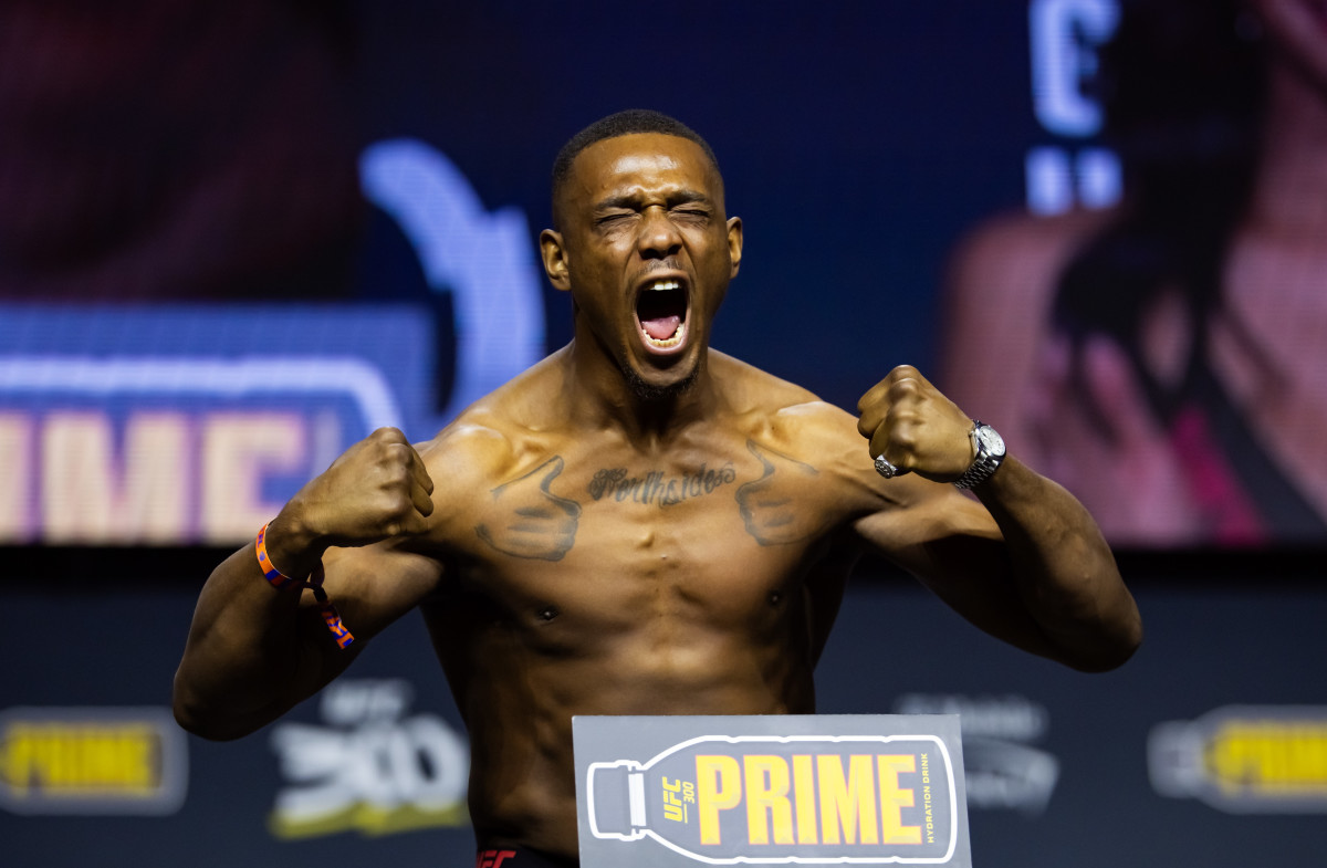 UFC Kansas City: Hard-Hitting Light Heavyweights Set to Collide on April 26