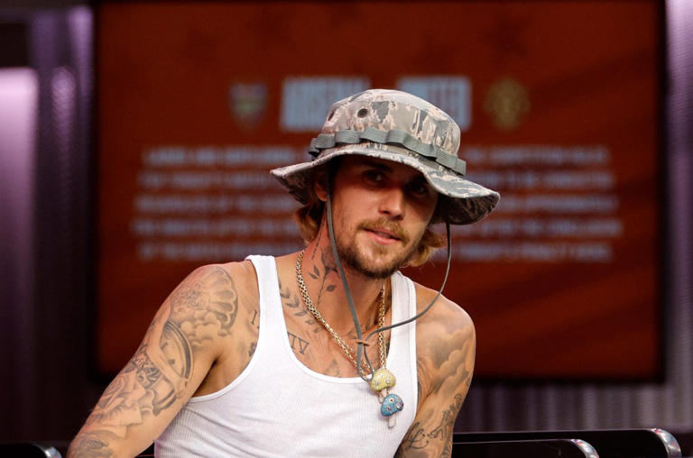 Justin Bieber Shares Mind-Bending Jam Session Video From the Recording ... Justin Bieber Shares Mind-Bending Jam Session Video From the Recording ...
